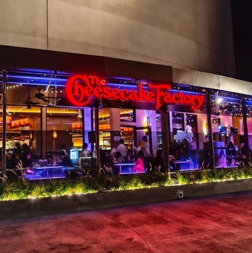 ¡The Cheesecake Factory sigue imparable!. – STYLED LIFE NEWS