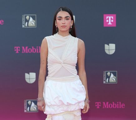 Sofia Monroy nos canta “Pegadito”, nuevo sencillo. – STYLED LIFE NEWS